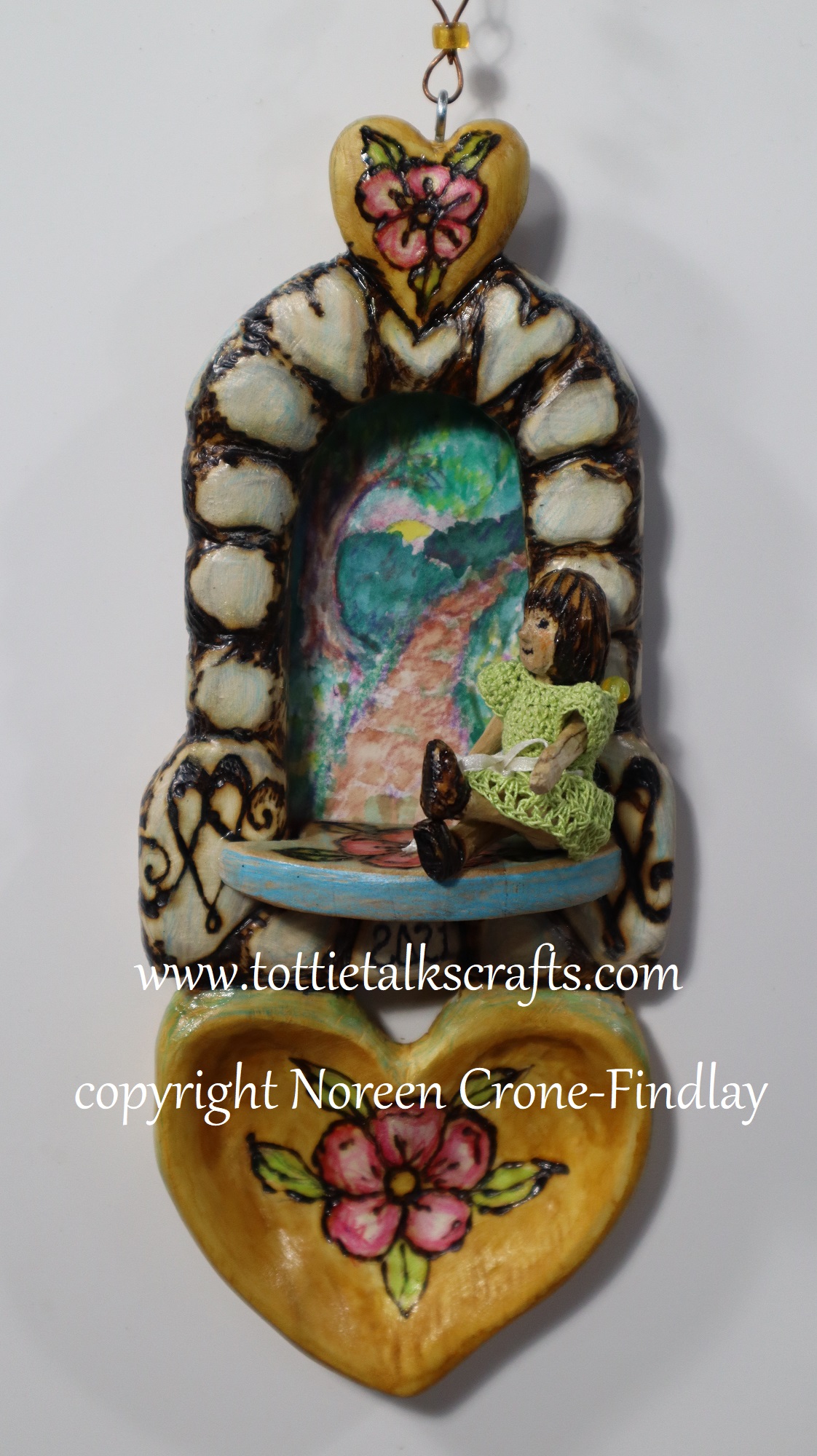 Little Doll Coco and the Dream Garden Gate | Tottie Talks Crafts Blog