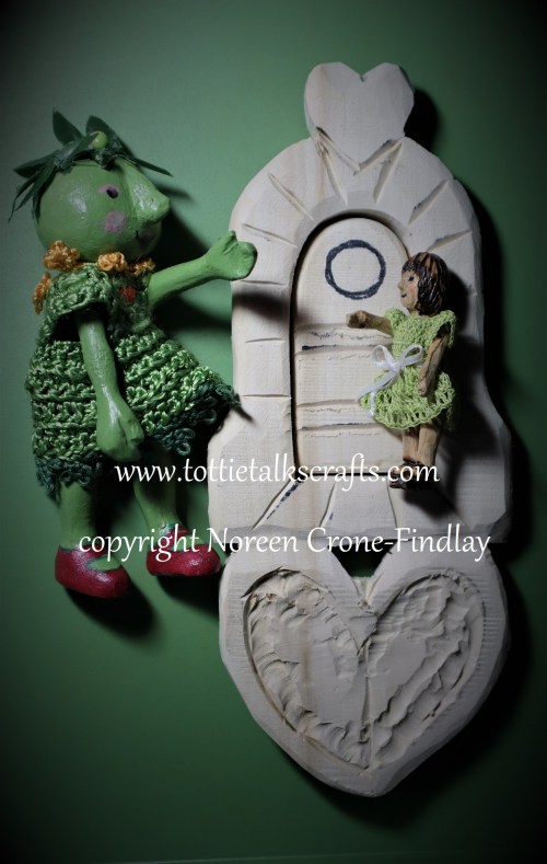 Little Doll Coco and the Dream Garden Gate | Tottie Talks Crafts Blog