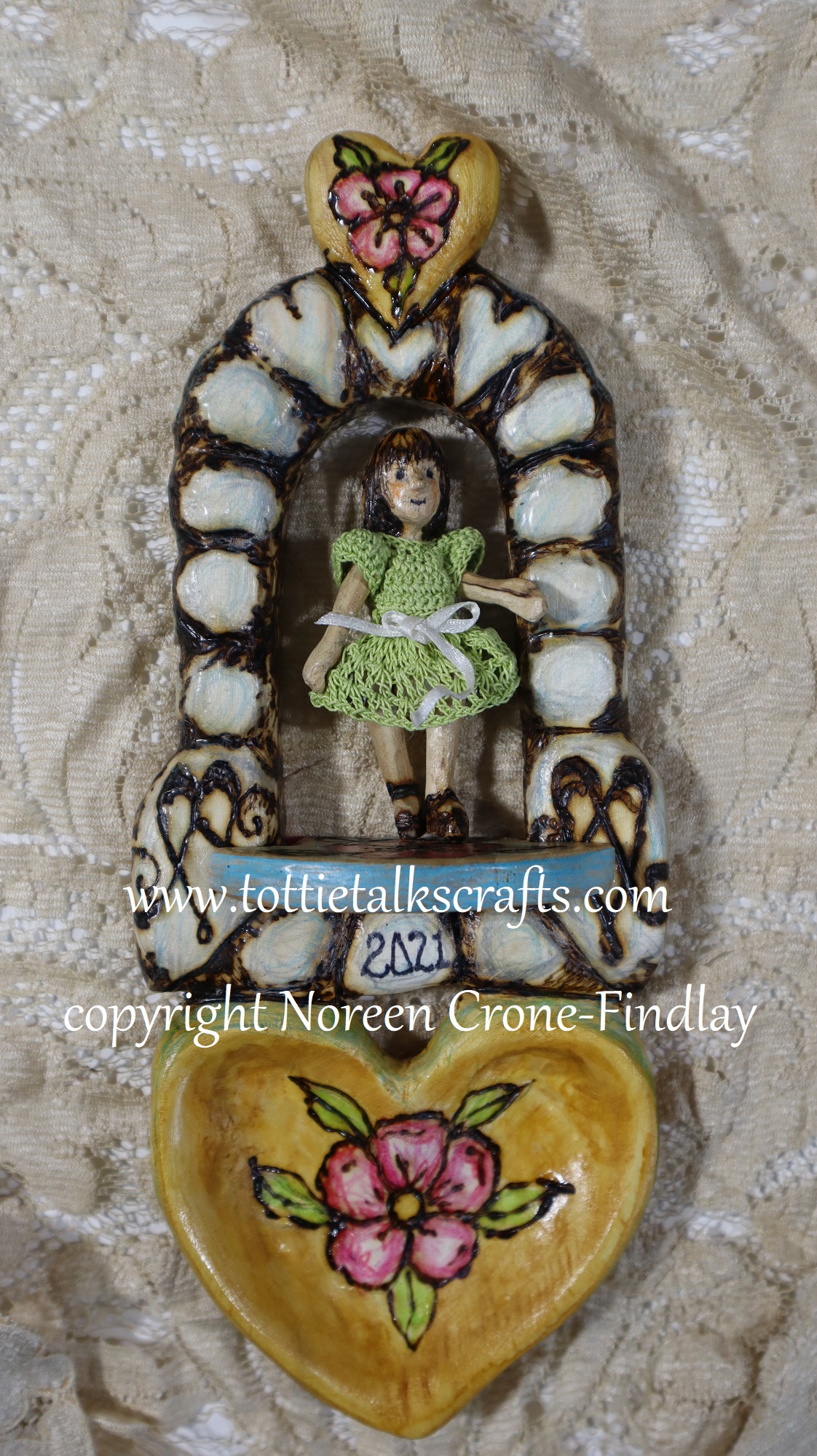 Little Doll Coco and the Dream Garden Gate | Tottie Talks Crafts Blog