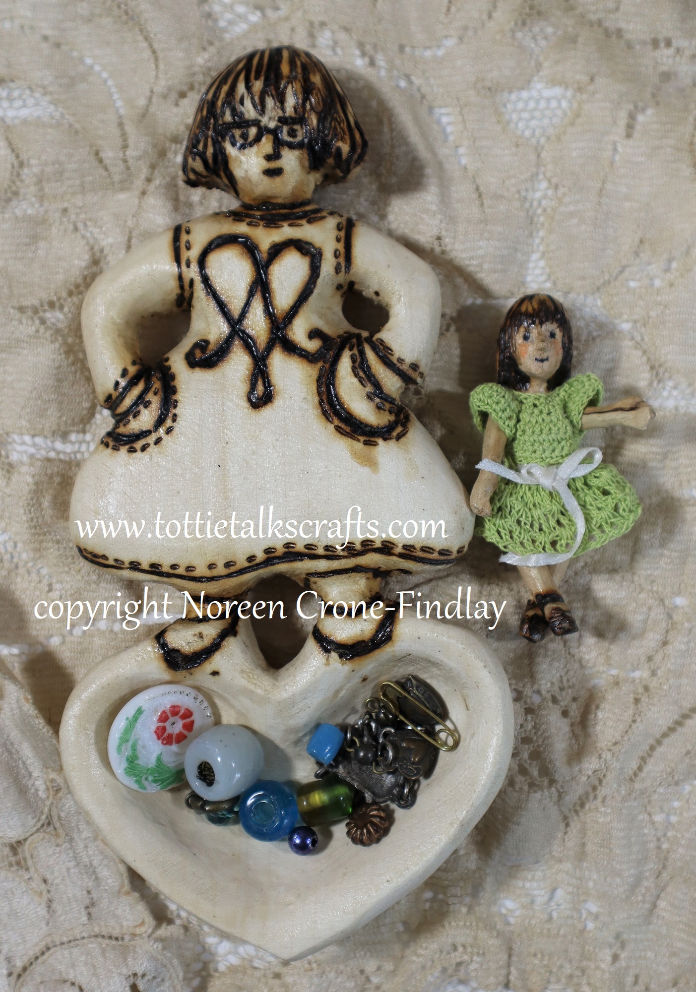 Little Doll Coco and the Dream Garden Gate | Tottie Talks Crafts Blog