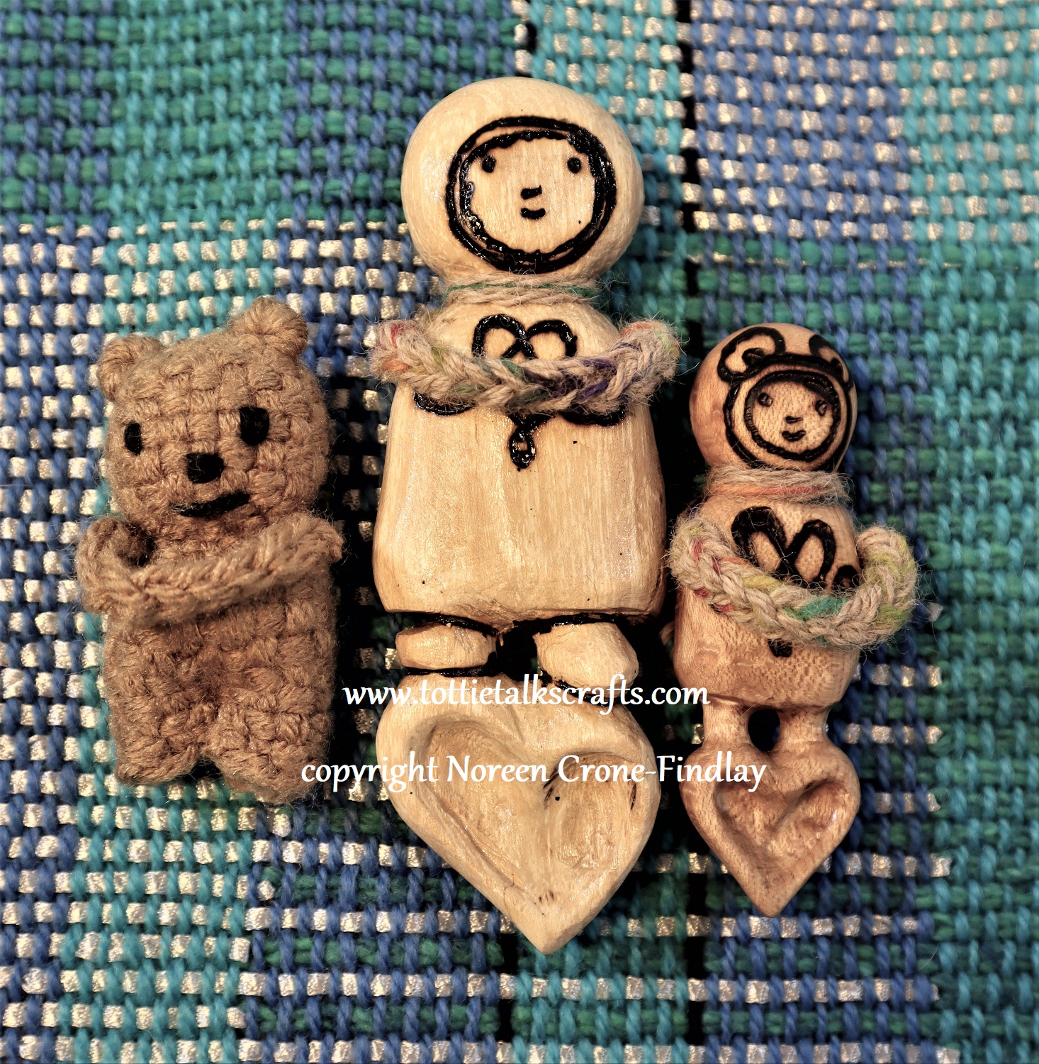 Carving Spoon Dolls as a Way to Make Sense of the World | Tottie Talks ...