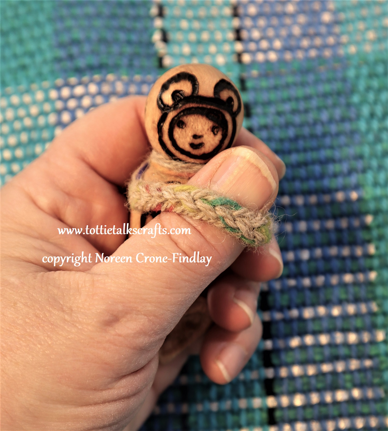 Carving Spoon Dolls as a Way to Make Sense of the World | Tottie Talks ...