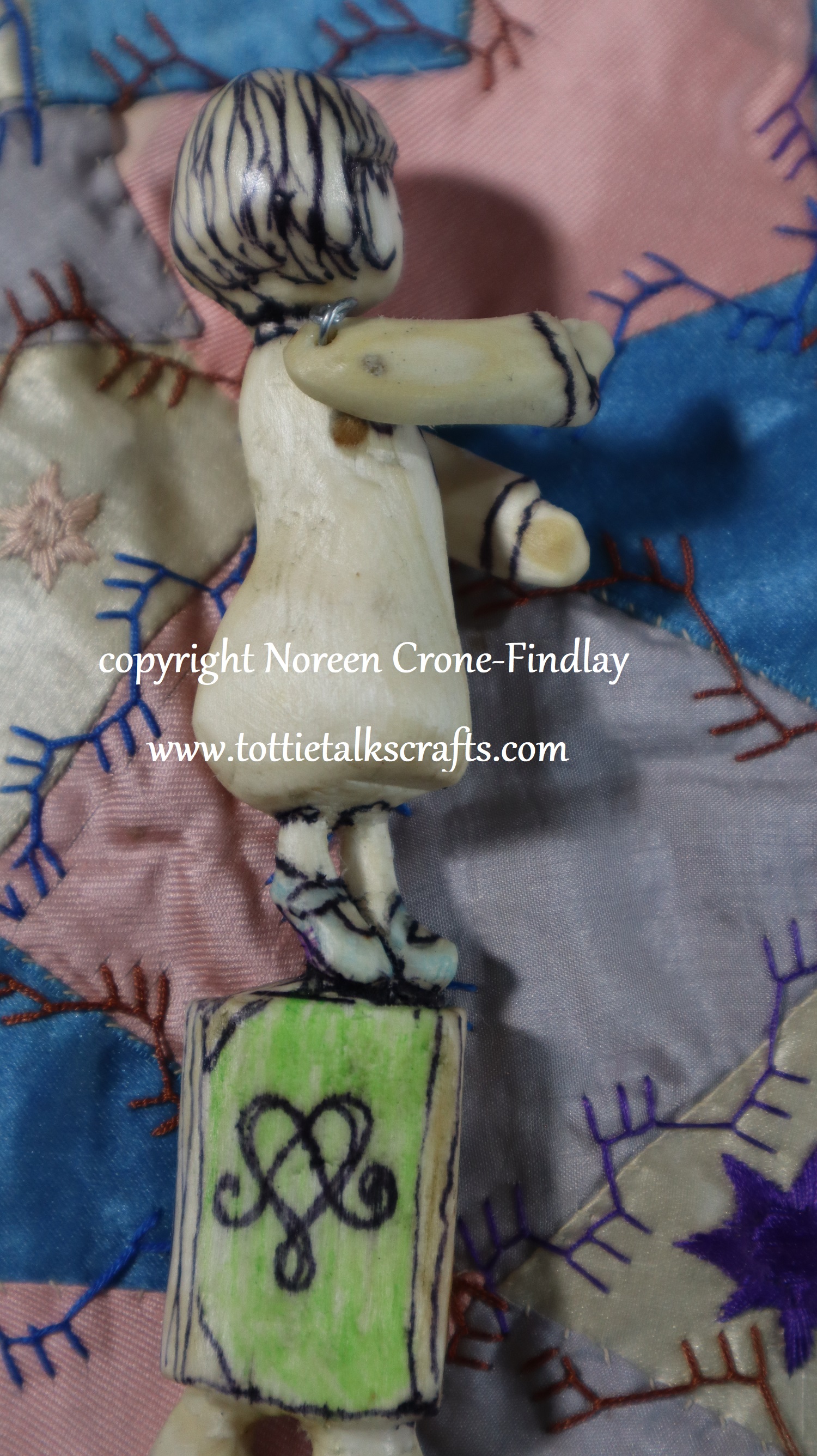 Carving Spoon Dolls as a Way to Make Sense of the World | Tottie Talks ...