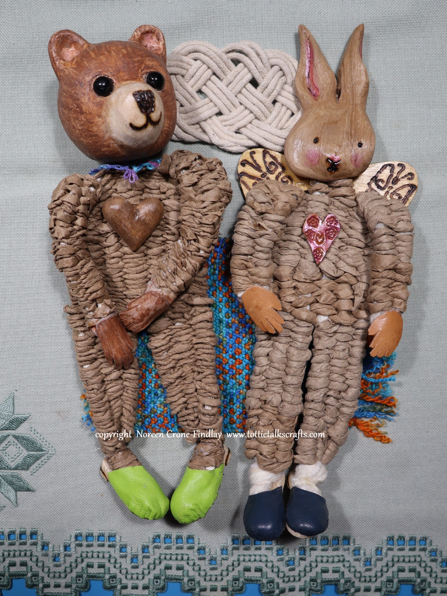 How to Spin and Weave Brown Paper Yarn | Tottie Talks Crafts Blog